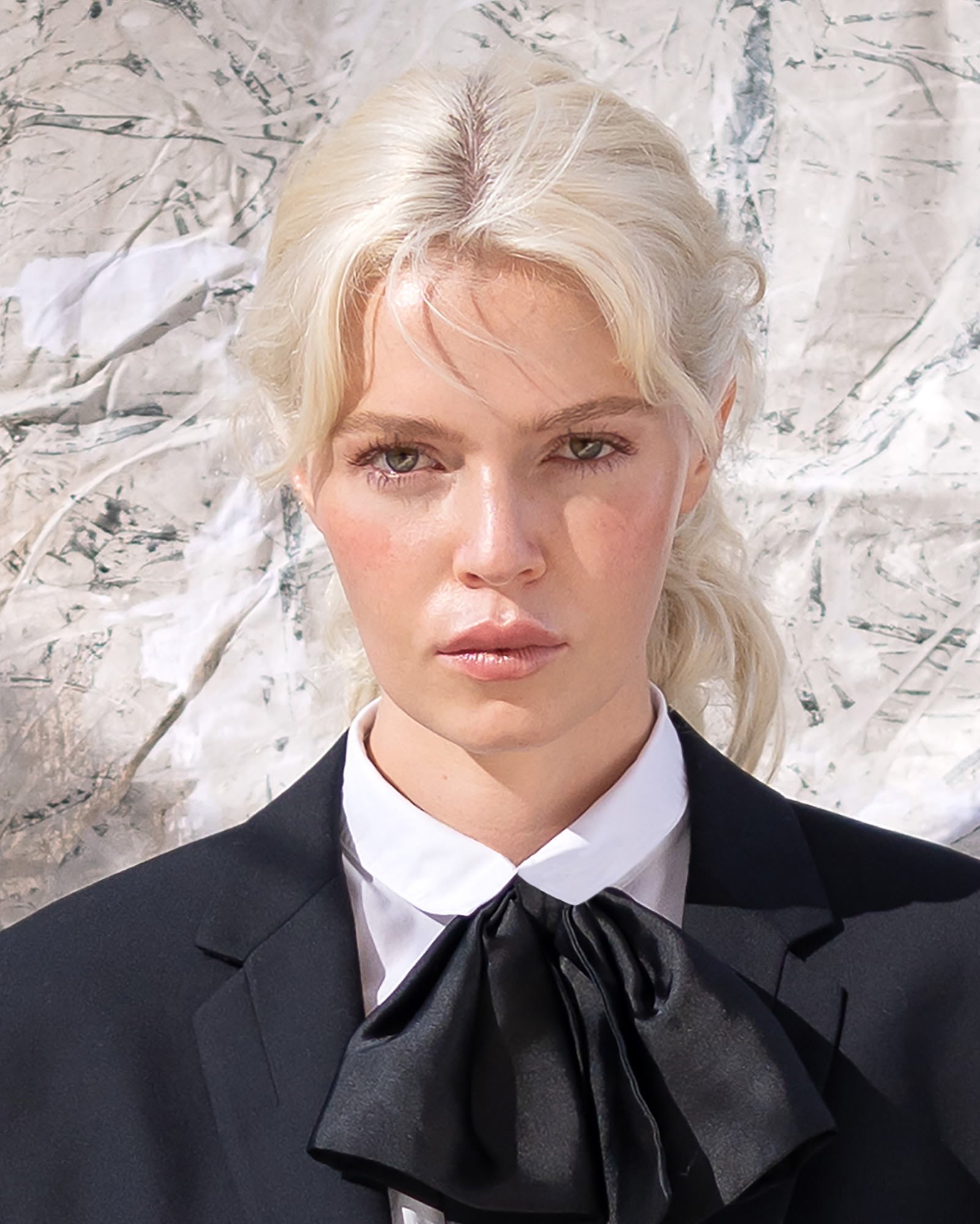 Alpha Universe | Notas